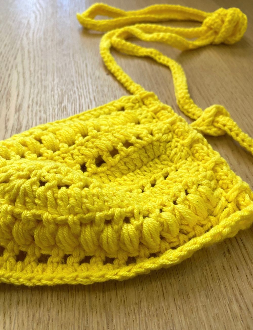 Plexis Wear - Crochet String - Yellow